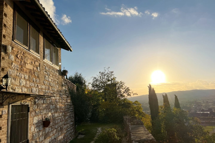 Panoramic Porta Fontevecchia House. - Spello