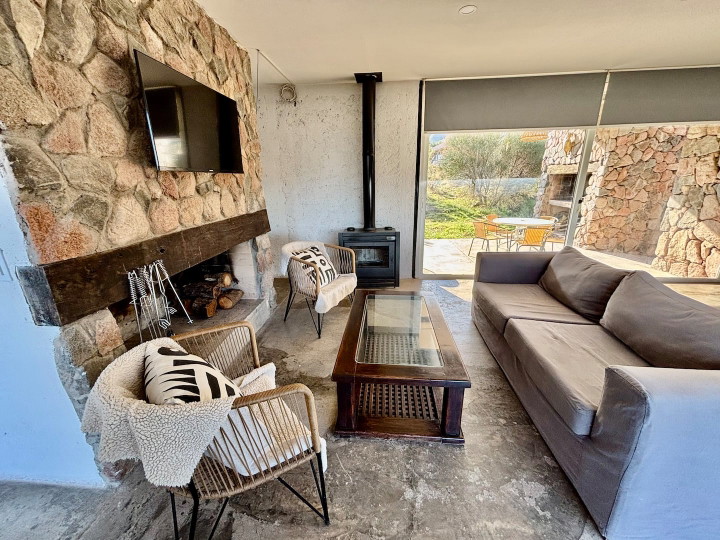 Eco Mountain Retreat | 360-degree Views & Pool - Argentinien