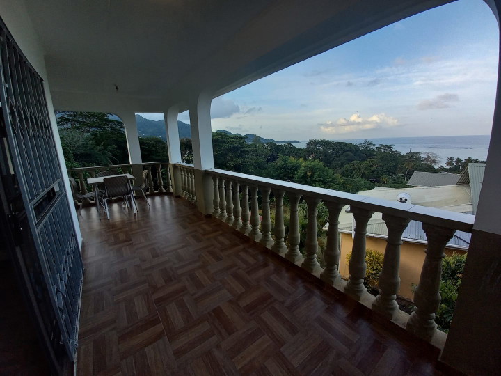 Sawa Self Catering Apartment - Mahé