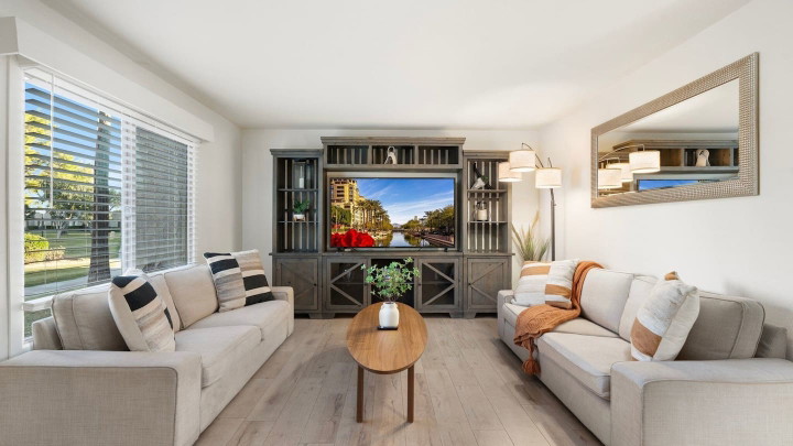 Ultra Modern Scottsdale 3 Bdrm Townhome! - Scottsdale, AZ