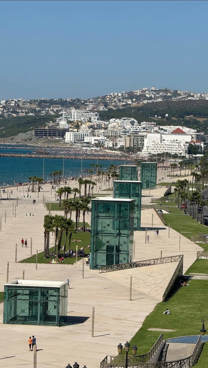 Vue Mer  Terrasse Privée  Plage  Tgv  Corniche - Tangier