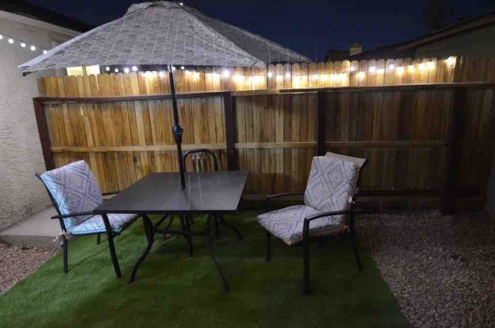 9min To The Airport Washer & Dryer, Kitchen, Outdoor Bbq. Sleeps 4 - Henderson, NV