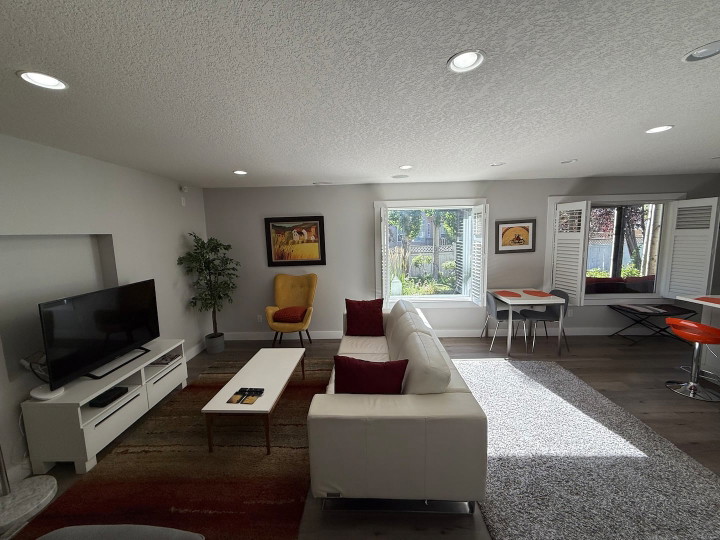 Private, 2 Bedroom Apartment - Close To Banff - Canada
