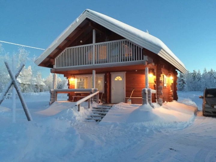 Mökki Kaikilla Mukavuuksilla - Lappföld