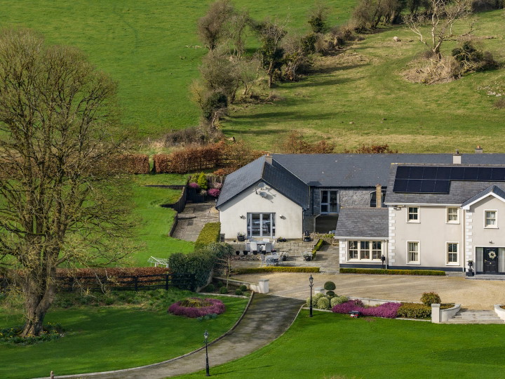 Two Bedroom Apartment With Views Of The Curragh - Kildare