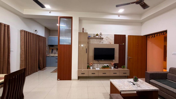 Aashnaa Viilaas 2bhk Podium Vista With Leafy View - Gandhinagar