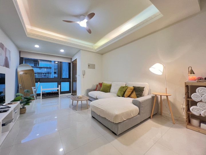 Newly Listed | Cozy Apartment In The Heart Of Zhongxiao Dunhua - 3 Bedrooms 2 Bathrooms - Taipei