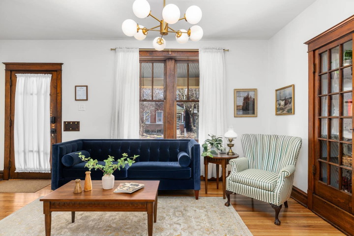 Cozy Vintage Home-safe And Quiet For Families - St. Louis, MO