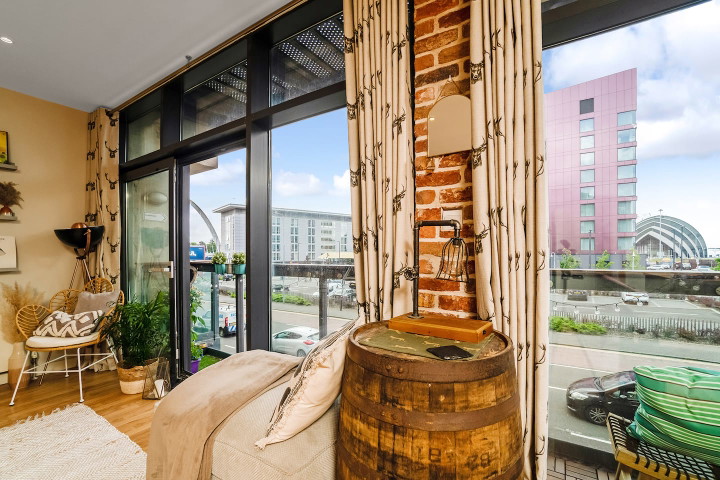 Luxury Modern Open Plan 2br Flat> Prking & Balcony - Glasgow