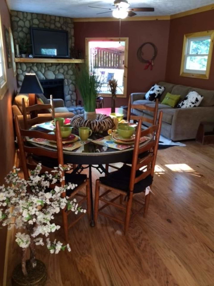 Luxury Cabin Close By Ripken B. P. - Pigeon Forge, TN