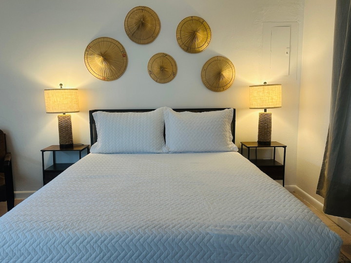 Wilton Manors Guesthouse Unit #4 - Fort Lauderdale, FL