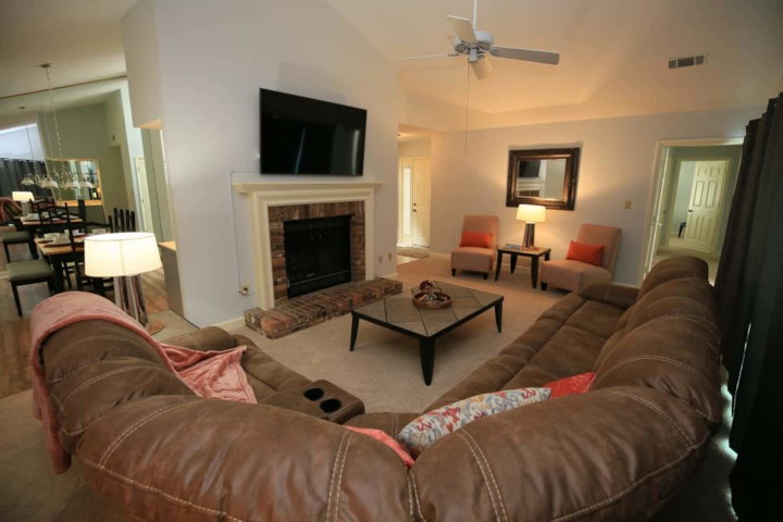 Lovely, Secluded 2-bedroom 2 Bathroom Condo - Greenwood, SC