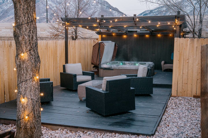 Spacious Mtn Retreat | Hot Tub & Canyon Views - Sandy, UT