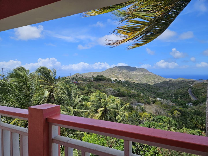 Daily View - Montserrat