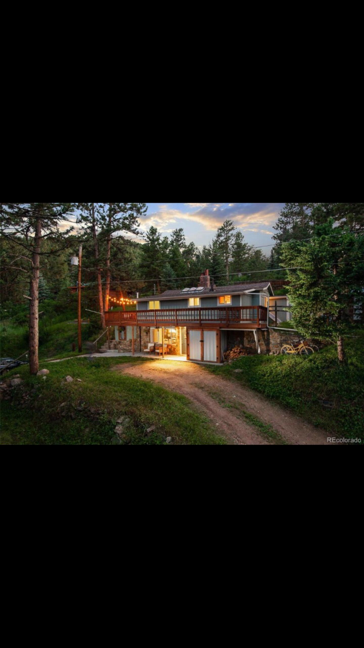 Rustic Concert Cabin (Lower Level) - Morrison, CO