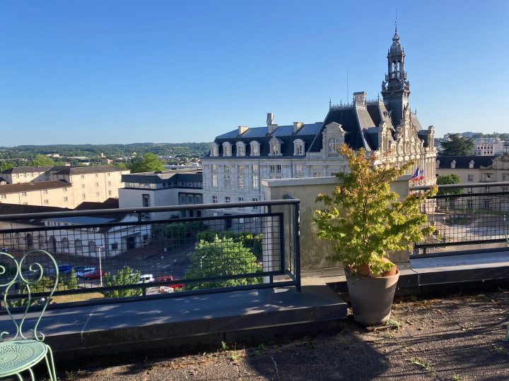 Par Dessus Les Toits - Limoges