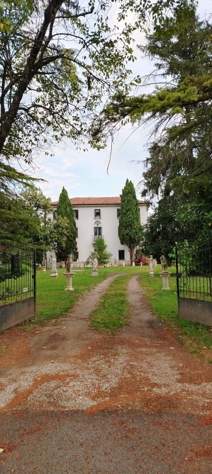 Villa Rose'- Suite Leila [Treviso Airport] - Treviso
