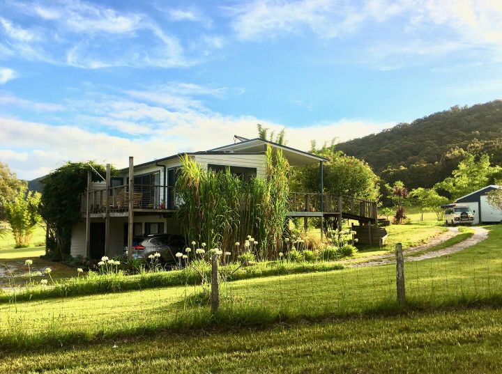 Family Accommodation On 12 Lakeside Acres - Smiths Lake