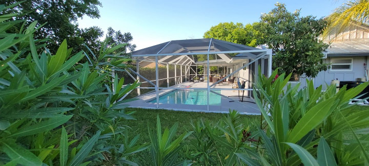 Family Tides Coastal Heaven With Heated Pool - Vero Beach, FL