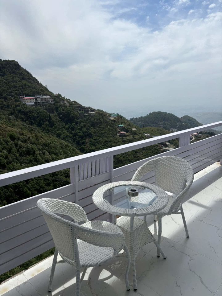 Amberglow - Mussoorie