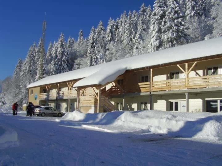 Peaceful And Quiet, Studio N18 2/4 People + 2 Parking Spaces - Divonne-les-Bains