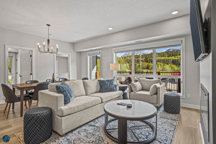 3 Bed/2 Bath Sparrowhawk Resort-top Floor-sleeps 8 - Kanada