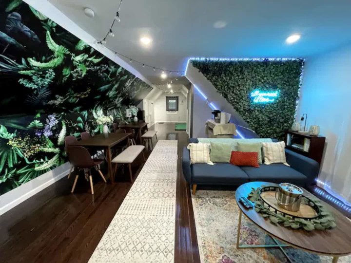Fifa30min |Duplex Apt+ 80in Projector+pool Table - Staten Island