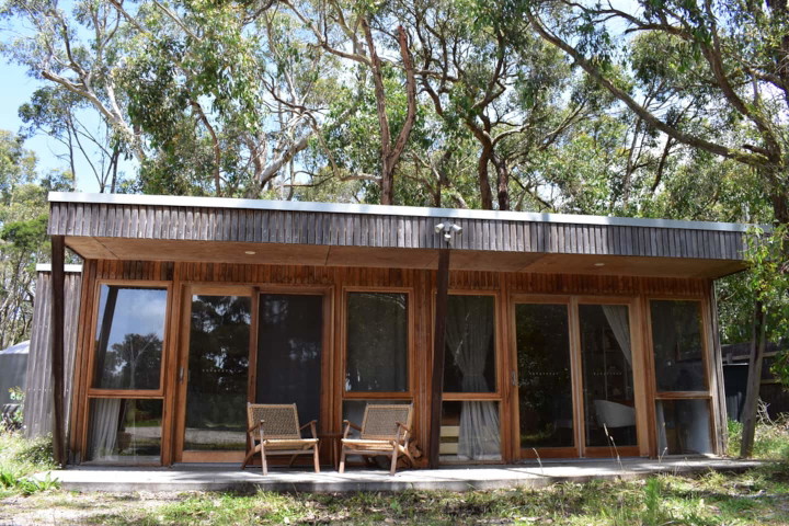 Wattle & Wren - Inverloch Bush Setting - Inverloch