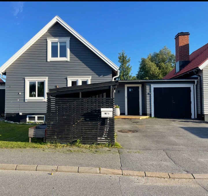 Familjehus Centralt På Teg - Umeå