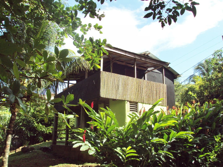 Riversideview House - Dominica