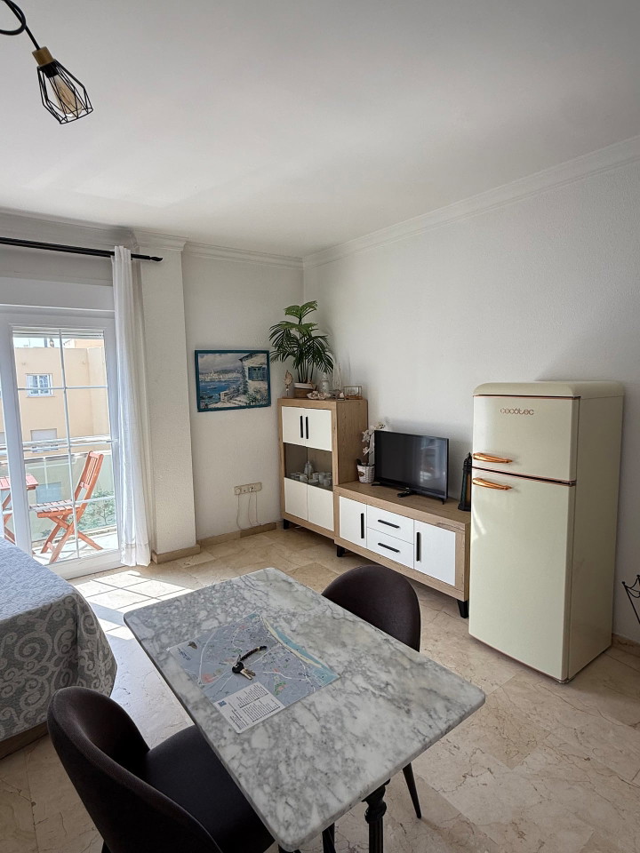 Centrally Located And Comfortable Studio For Couples In Estepona - Estepona