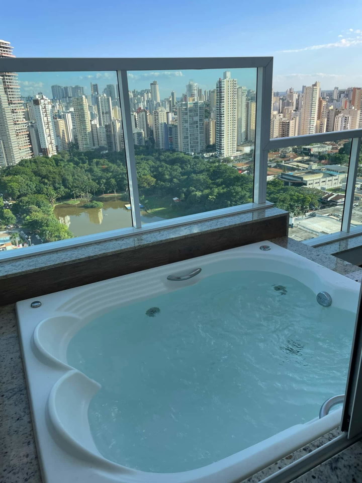 Jacuzzi Aquecida Na Varanda! - Goiânia