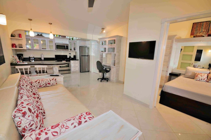Jaco Beach Condominio Recientemente Remodelado Cerca De La Playa! - Jaco