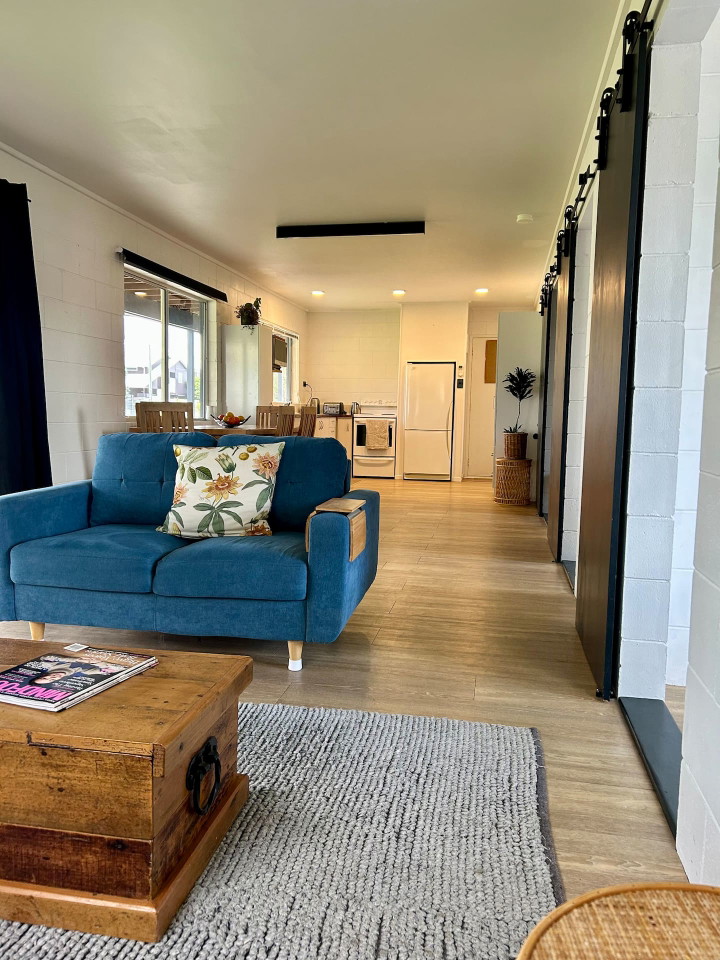Beverley By The Beach - Linen Provided - Whangamatā