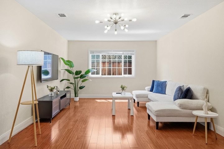 Retreat! Huge Private Yard!king Bed! - Castro Valley, CA