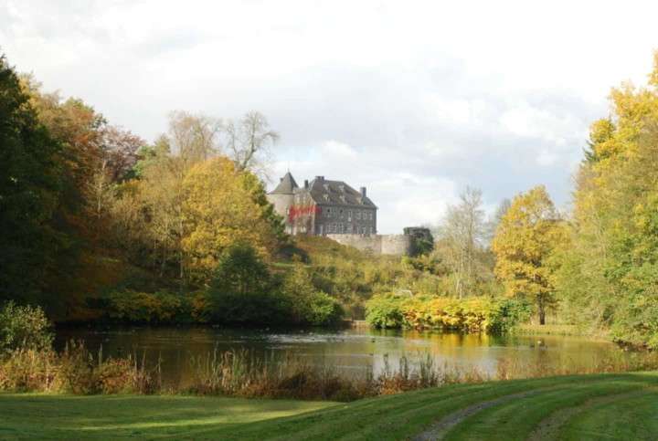 La Magie D'un Chateau Médiéval - Bastogne