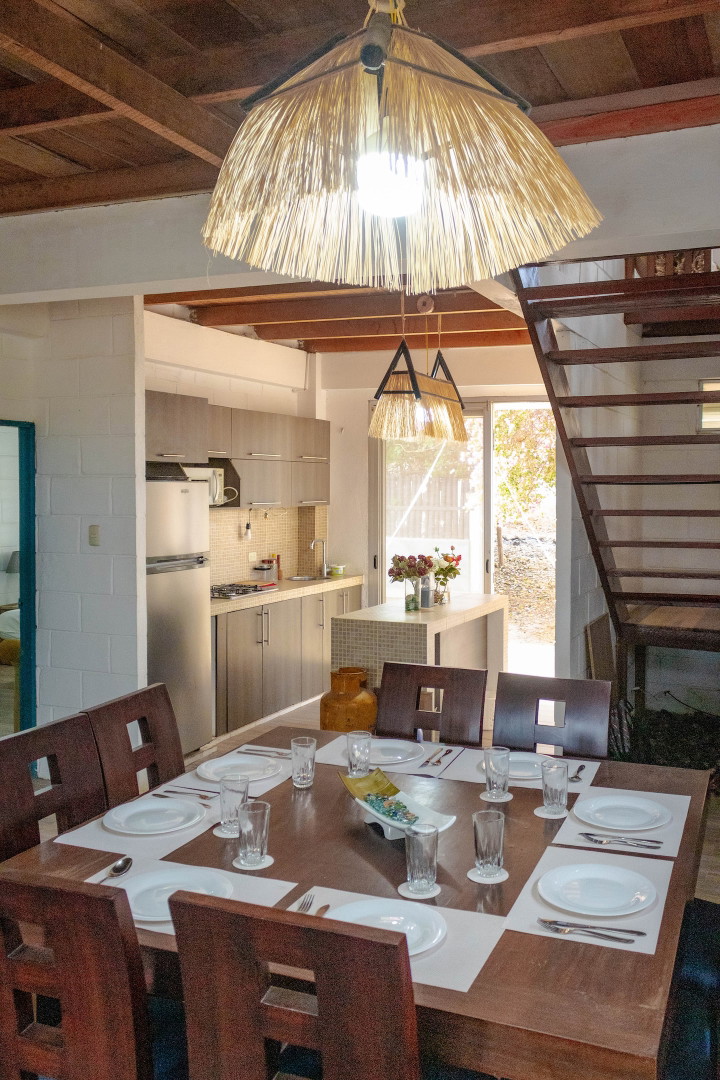 Kasa Grande Pb | Beach, Parking, Wi-fi, A/c, Kitchen, Bbq - Ecuador