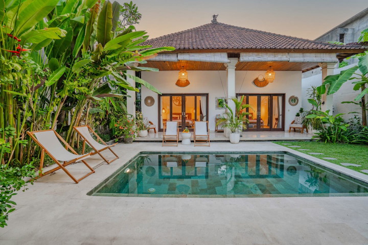 2 Bedrooms Villa + Floating Breakfast - Bali