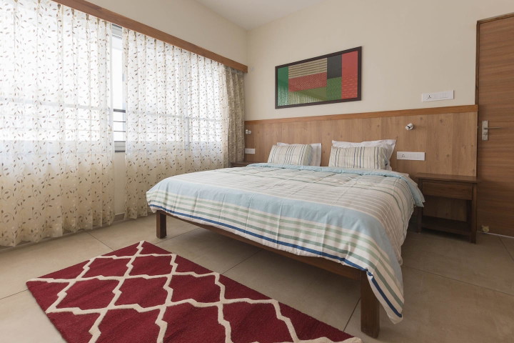 Spacious 1 Bedroom Modern Family Apartment - Ahmedabad