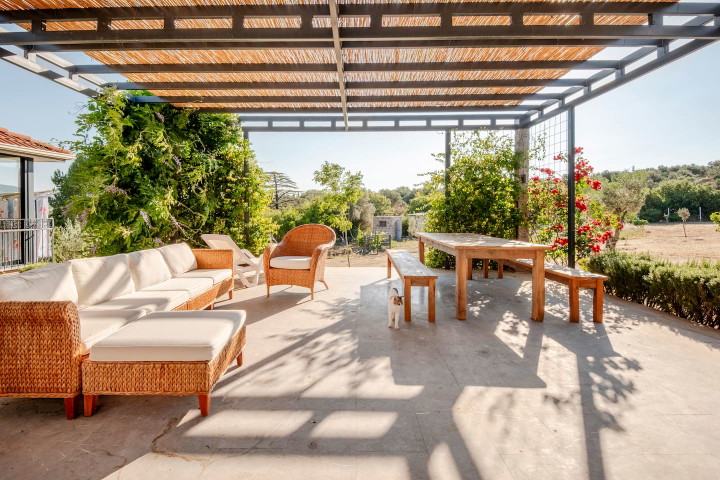 Rustic Stone House With Spacious Terrace | 2br - Burhaniye