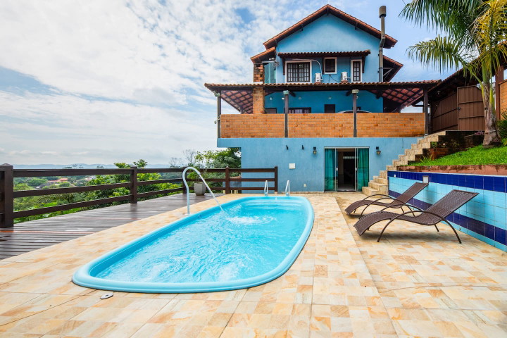 Linda Casa Com óTima Piscina Em Penedo Rj Com - Itatiaia