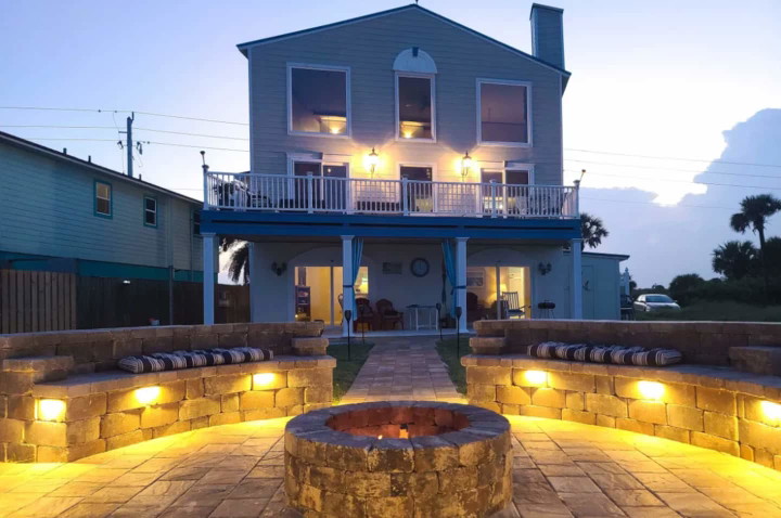 Directly On The Ocean. Entire Private First Floor. - Flagler Beach, FL