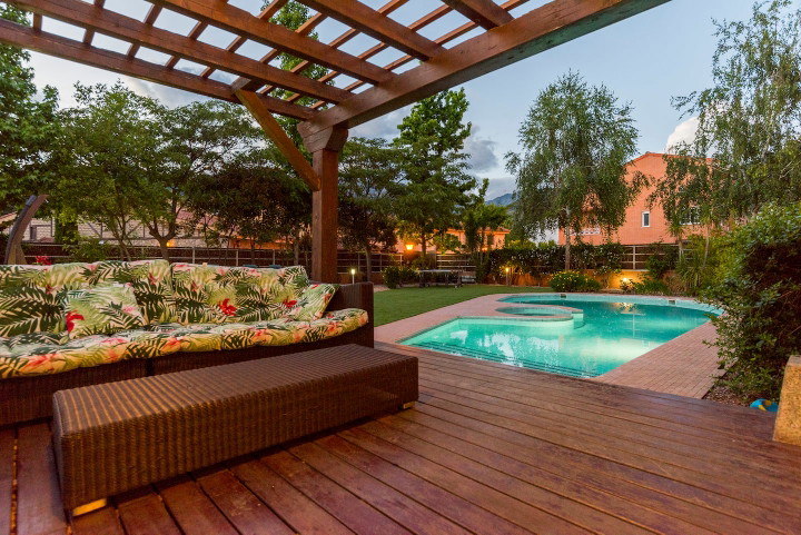 Casa Con Piscina Y Jardín Privado Mas Que La Luna. - Extremadura
