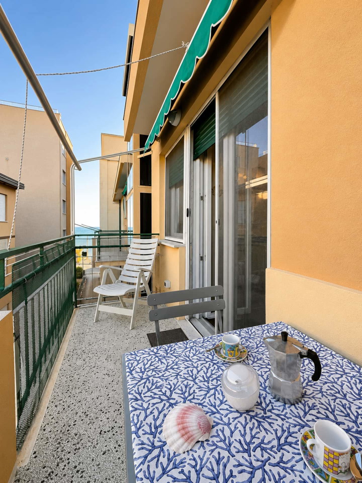 Hostdomus - Casa Tiffany - Finale Ligure