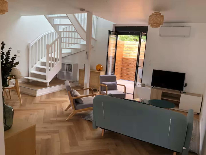 Duplex 68 M², Tout éQuipé Clim - Le Creusot