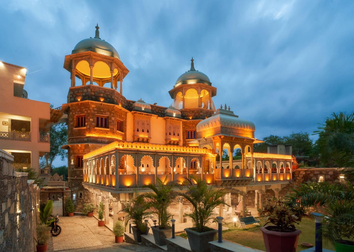 1 Br In A Heritage Castle -