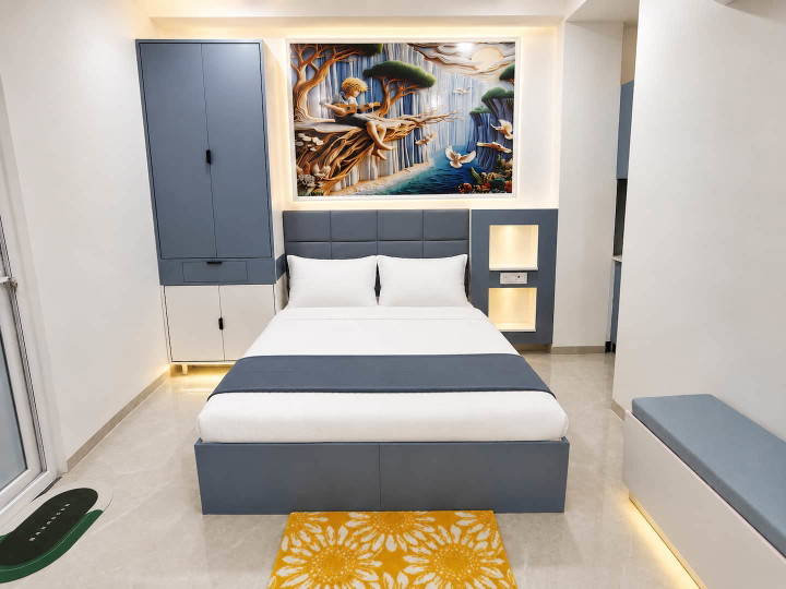 Premier Stays | Corporate Studio Near Gmda Sect-44 - Gurugram