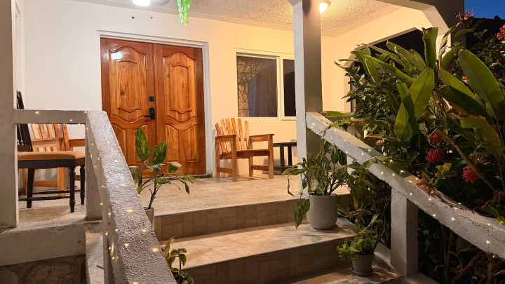 Beachfront 5br Villa | Long Bay|peaceful Rustic - Jamaica