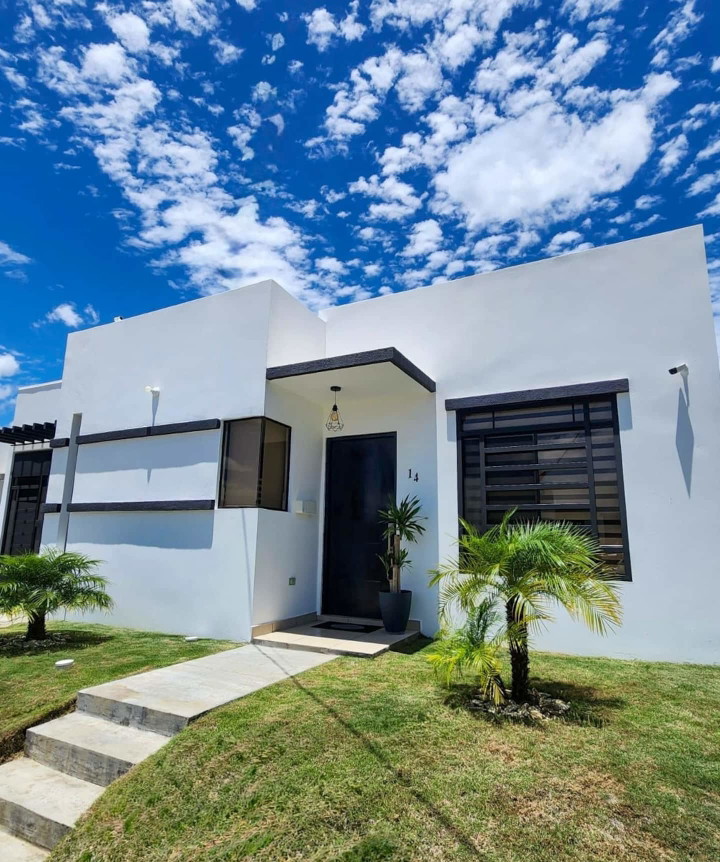 Cozy & Private | 2 Bedrooms With A/c | Security - Managua