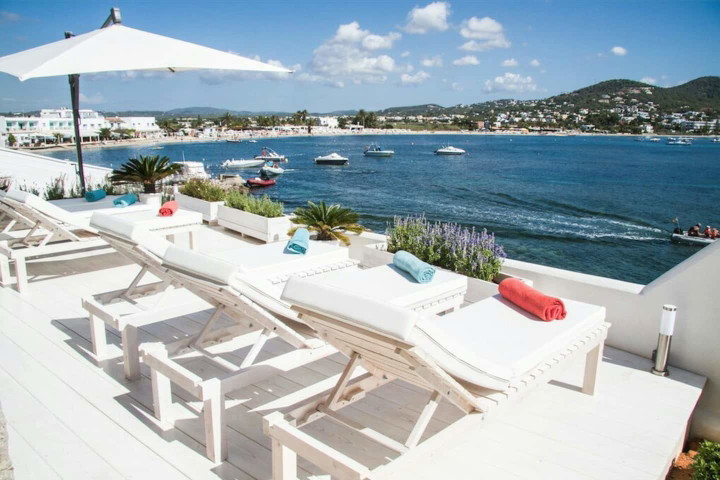 Amazing Views In Talamanca Beach! - Ibiza City